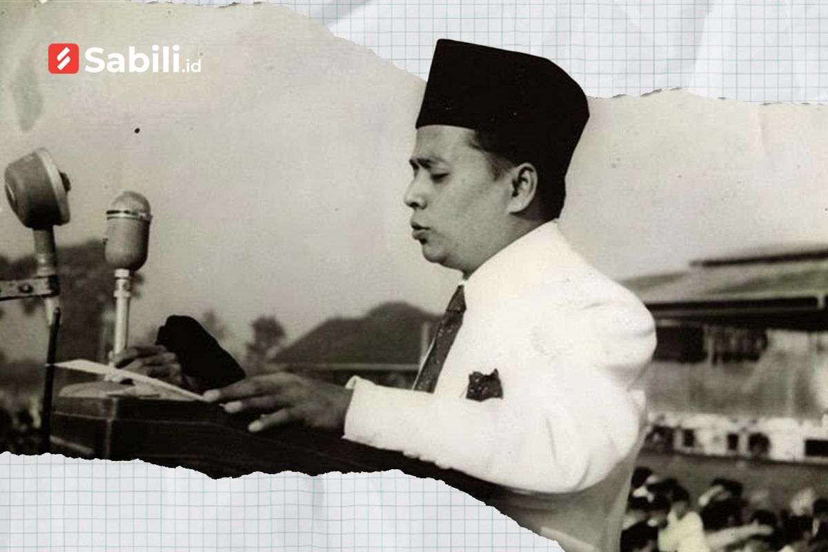 Isa Anshari Sang Singa Podium - Sabili.id